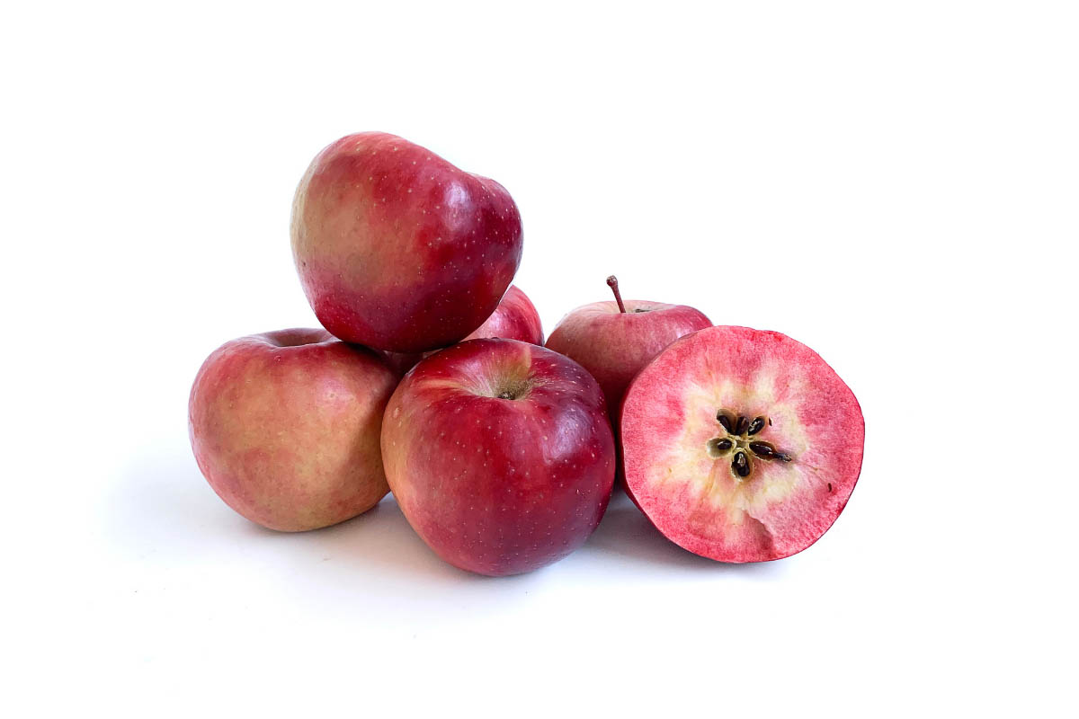 Wholesale supplier of organic Red Free Apples. - Blife Srl organic ...